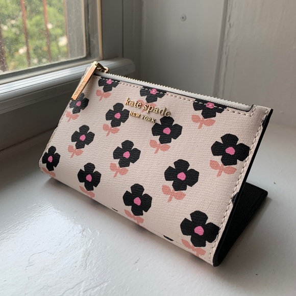 kate spade | Bags | Kate Spade Slim Bifold Wallet Pink And Black Floral ...
